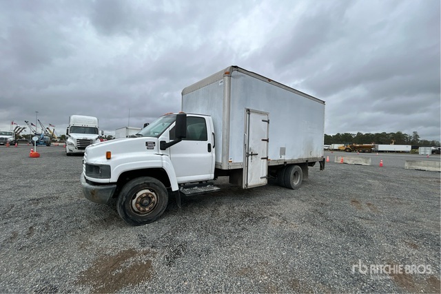 2007 GMC C5500 4x2 Van Truck | Ritchie Bros. Auctioneers