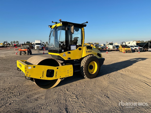 2021 Bomag BW177DH-5 Rodillo compactador | Ritchie Bros. Auctioneers