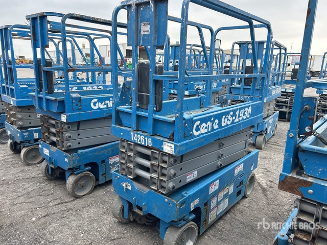 2015 Genie GS-1930 Electric Scissor Lift | Ritchie Bros. Auctioneers