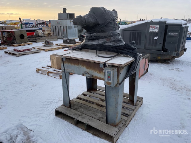 Rockwell 40-C 10 in Sliding Miter Sierra Circular | Ritchie Bros ...