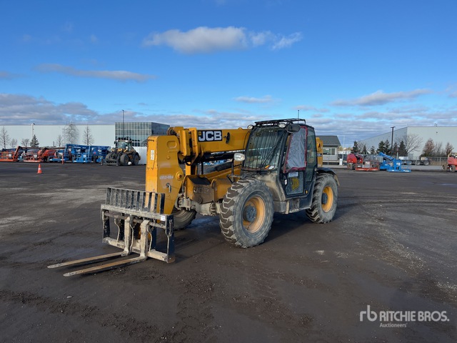 2011 JCB 509.42 Telehandler | Ritchie Bros. Auctioneers