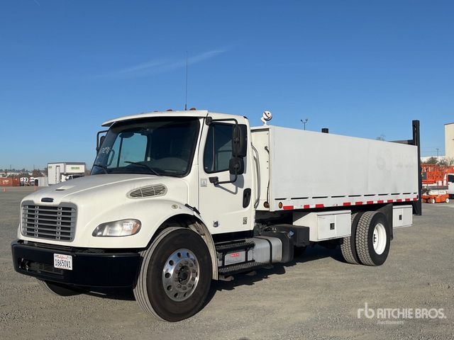 2015 Freightliner M2 106 4x2 Camión Caja Abierta | Ritchie Bros ...