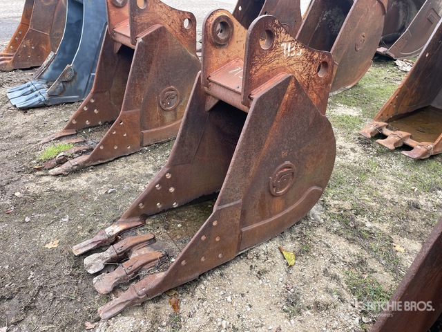 Central Fabricators 23 in Digging Excavator Bucket - Fits LINKBELT 160 ...