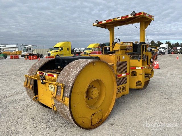 Ingram AE315 3 Wheel Roller | Ritchie Bros. Auctioneers