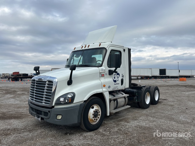 2016 Freightliner Cascadia 125 6x4 T/A Day Cab Truck Tractor | Ritchie ...