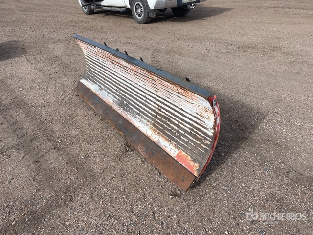 90 in 1 Way Snow Plow - Fits Truck | Ritchie Bros. Auctioneers