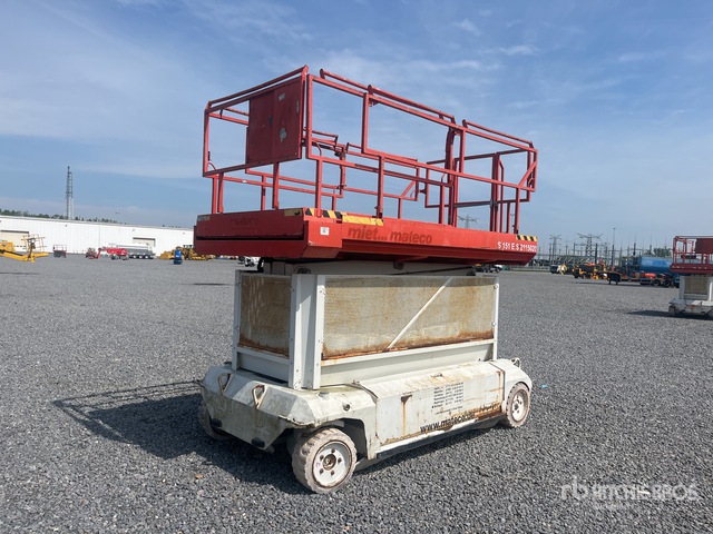 2006 PB Lifttechnik S151-16E Electric Scissor Lift | Ritchie Bros ...