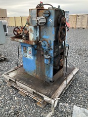 Surplus Lynch Grinding Machine in Hermiston, Oregon, United States ...