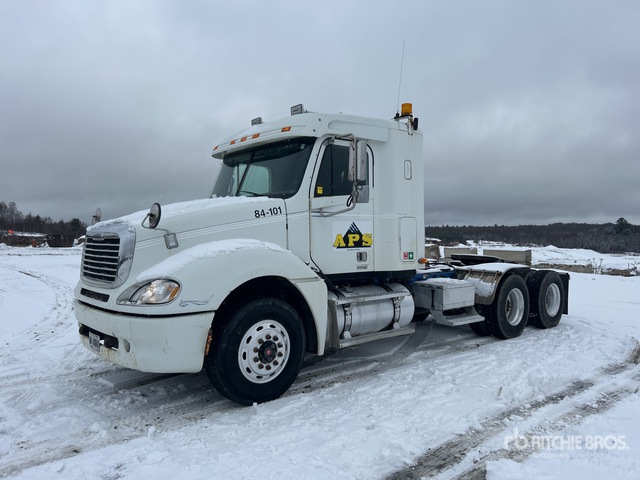 2001 Freightliner Columbia 120 6x4 T/A Sleeper Truck Tractor | Ritchie ...