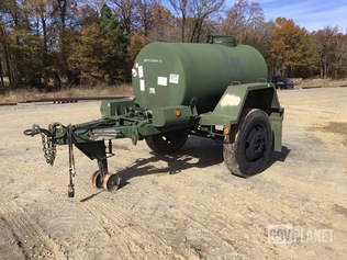 Surplus US ARMY Tank Automotive Command M149A2 Water Tank Trailer in ...