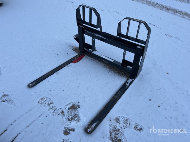 Bobcat 42 in Skid Steer Forks | Ritchie Bros. Auctioneers