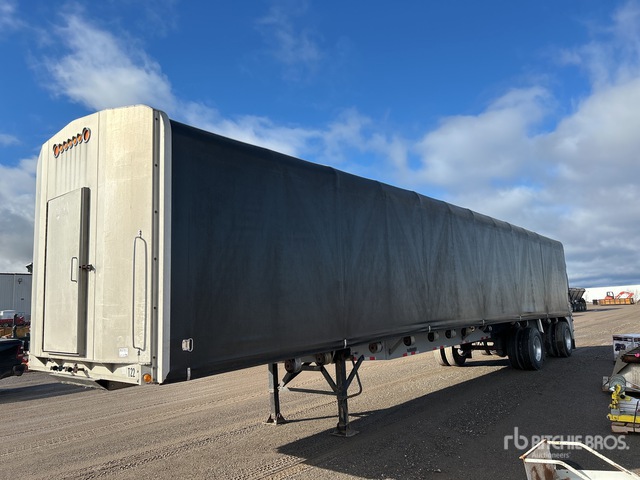 1997 Reitnouer 48 ft T/A Spread Axle Curtain Side Trailer | Ritchie ...