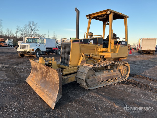 1997 Cat D3C Series III Tractor de cadenas | Ritchie Bros. Auctioneers