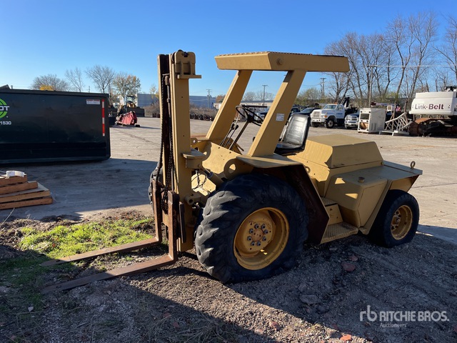 1978 Master Craft MC-L422 4000 lb 4x2 Rough Terrain Forklift ...