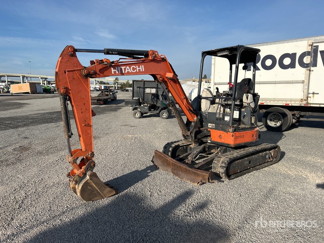 2016 Hitachi ZX35U-5N Mini Excavator | Ritchie Bros. Auctioneers