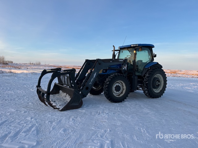 2005 New Holland TS135A 4WD Tractor | Ritchie Bros. Auctioneers