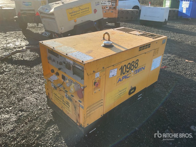 2016 ArcGen Weldmaker 330CC/CV 300 A Skid-Mounted Engine Driven Welder ...