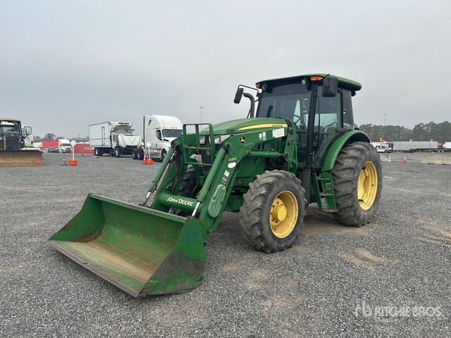 2013 John Deere 6105D 4WD Tractor | Ritchie Bros. Auctioneers