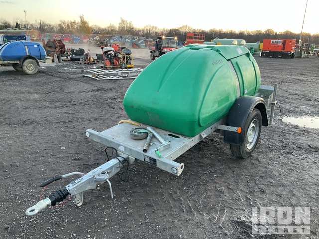 Western SA250 Water Tank | Ritchie Bros. Auctioneers