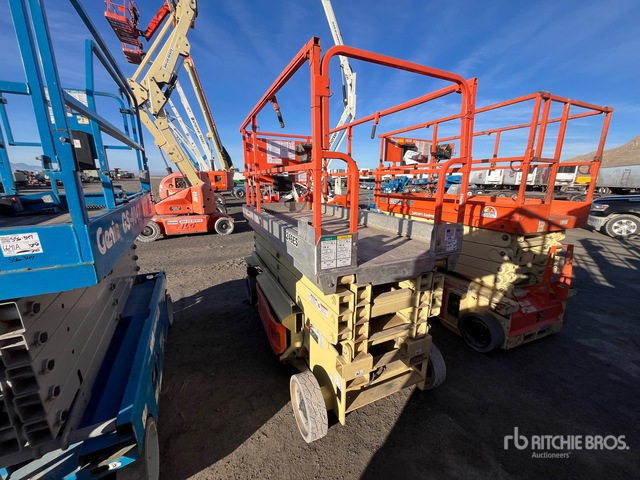 2012 JLG 3246ES Electric Scissor Lift | Ritchie Bros. Auctioneers