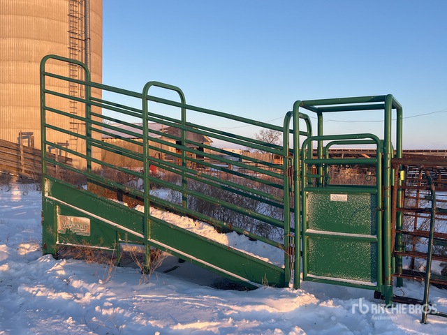 Morand 12 ft Loading Chute | Ritchie Bros. Auctioneers