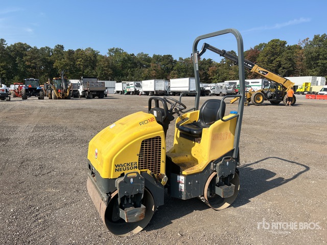 2017 Wacker Neuson RD12A Double Drum Roller | Ritchie Bros. Auctioneers