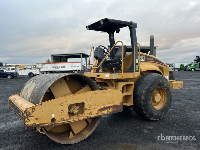 2004 Cat CS563E Rodillo compactador | Ritchie Bros. Auctioneers