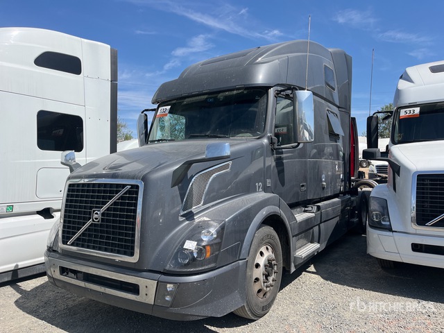 2018 Volvo VNL64T670 6x4 T/A Sleeper Truck Tractor | Ritchie Bros ...