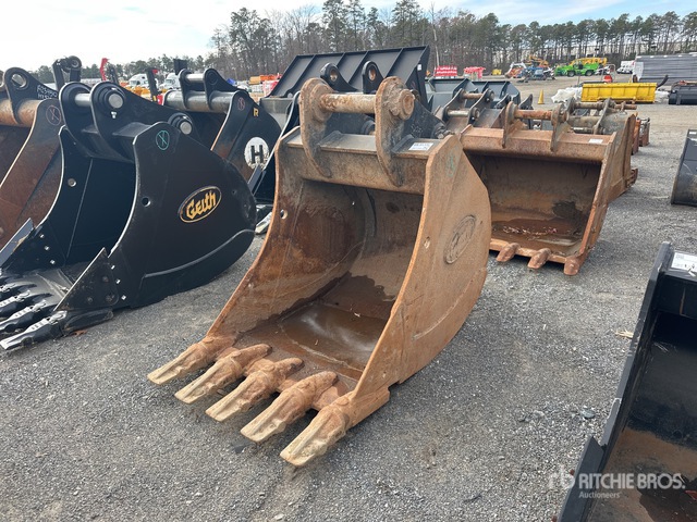 Geith H38-1050-4772 42 in Excavator Bucket | Ritchie Bros. Auctioneers