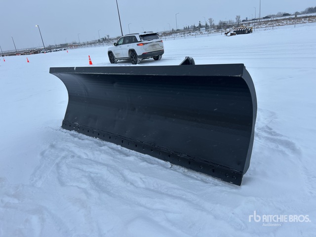 WBM 12 ft 2 Way Lama spazzaneve | Ritchie Bros. Auctioneers