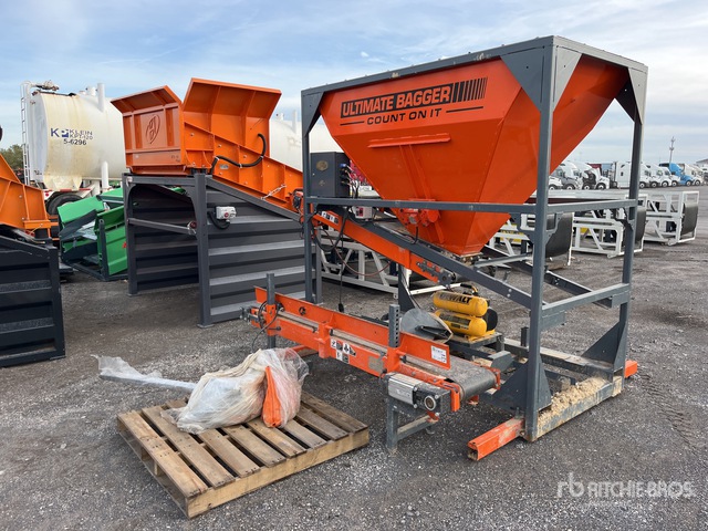 Burcham Ultimate Bagger Electric Sandbag Filling Machine | Ritchie Bros ...