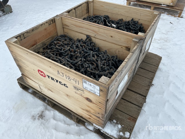 Quantity of Trygg Tire Chains Varios (Unused) - Fits Wheel Loader ...