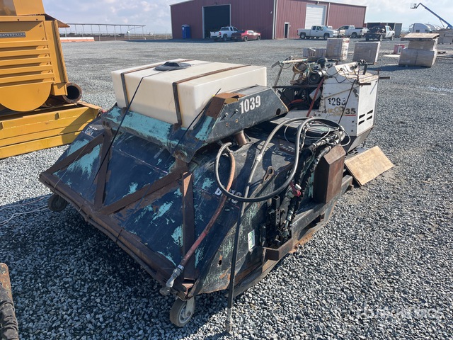 Cat BP18 72 in Skid Steer Sweeper | Ritchie Bros. Auctioneers