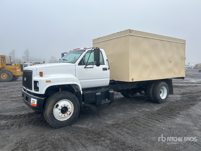 1994 Chevrolet 7500 4x2 Chipper Truck | Ritchie Bros. Auctioneers