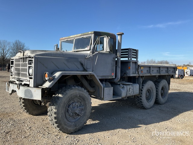 1991 BMY M923A2 6x6 Flatbed Truck | Ritchie Bros. Auctioneers