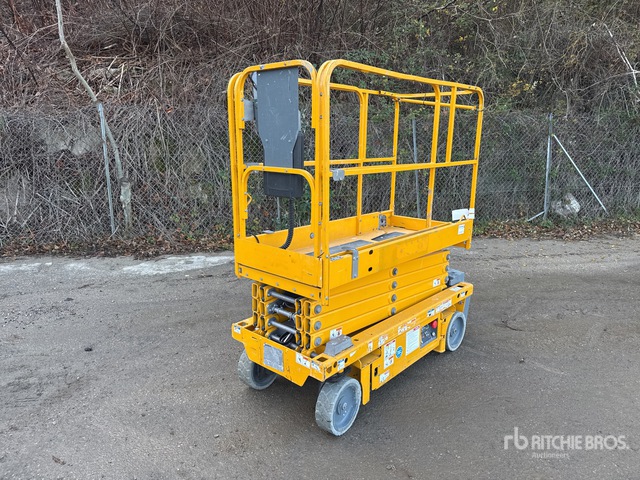 2017 Haulotte Optimum 8 AC Electric Nacelle Ciseaux Scissor Lift ...