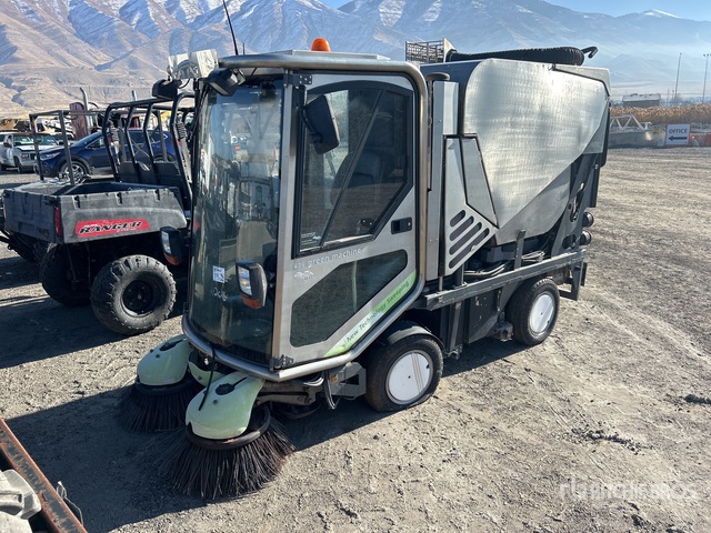 Applied Sweepers LTD 636 Sweeper Truck (Inoperable) | Ritchie Bros ...