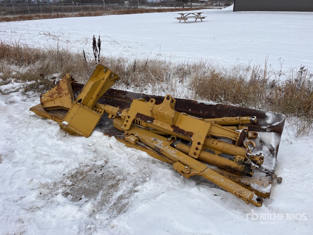 12 ft Post Style Motor Grader Snow Wing - Fits Cat 140/160 | Ritchie ...