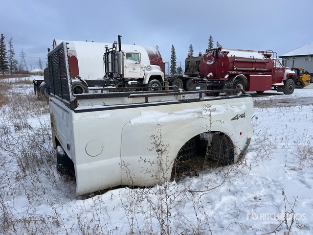 8 ft Truck Box | Ritchie Bros. Auctioneers