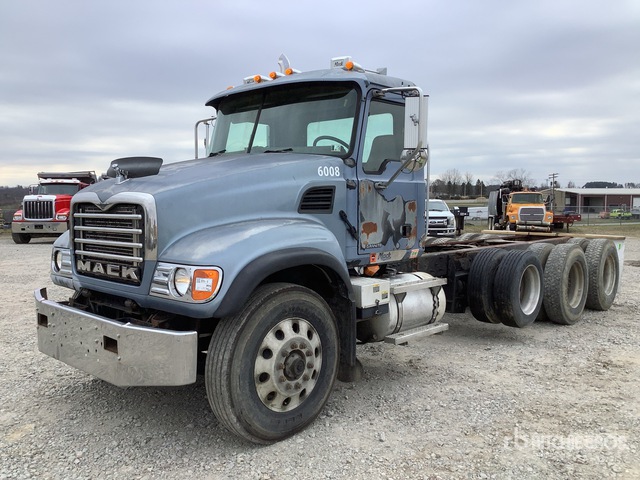 2004 Mack CV713 Granite 8x4 Cab & Chassis | Ritchie Bros. Auctioneers