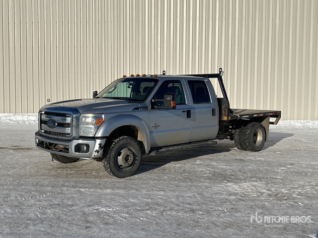 2013 Ford F-450 XLT 4x4 Crew Cab Flatbed Truck | Ritchie Bros. Auctioneers
