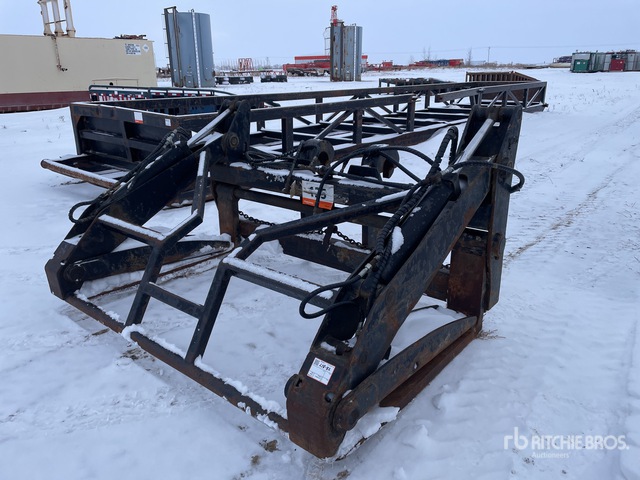 WBM PG20 54 in Q/C Pipe Wheel Loader Grapple | Ritchie Bros. Auctioneers