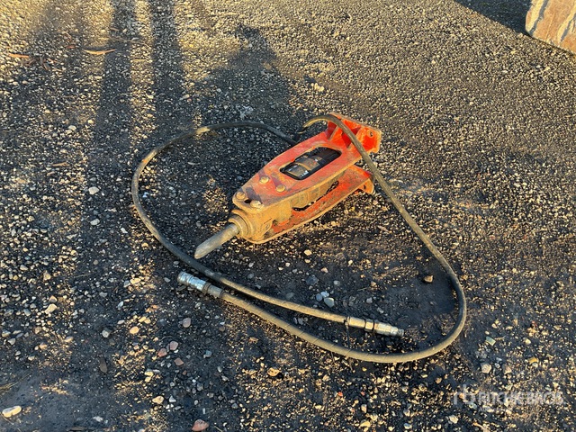 2015 Sandvik Rammer 111 Hydraulic Breaker | Ritchie Bros. Auctioneers