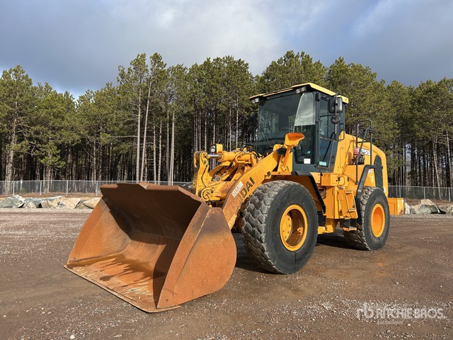 2017 Hyundai HL955 Wheel Loader | Ritchie Bros. Auctioneers