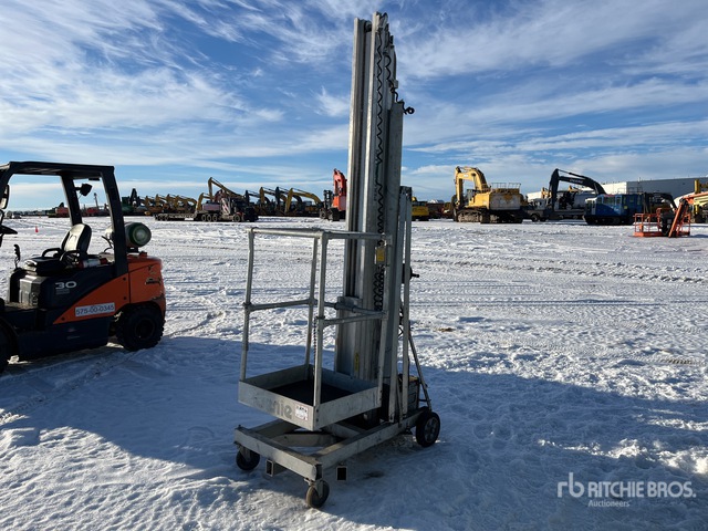 Genie PLC-30PDC Vertical Mast Lift | Ritchie Bros. Auctioneers