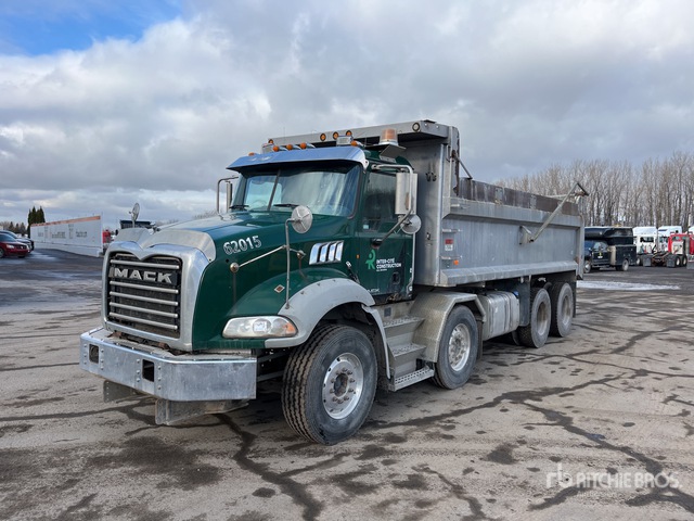 2013 Mack GU813 8x4 Twin-Steer T/A Dump Truck | Ritchie Bros. Auctioneers