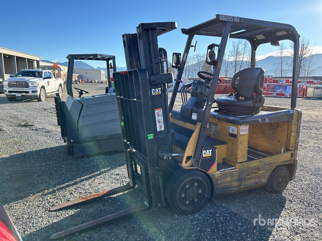 2008 Cat EX4000 4000 lb Electric Forklift (Inoperable) | Ritchie Bros ...