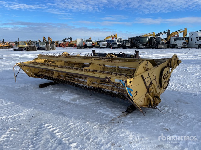 Ford New Holland 14 ft Mower Conditioner Header | Ritchie Bros. Auctioneers