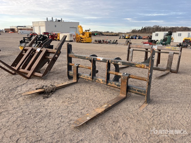 60 in Wheel Loader Forks | Ritchie Bros. Auctioneers