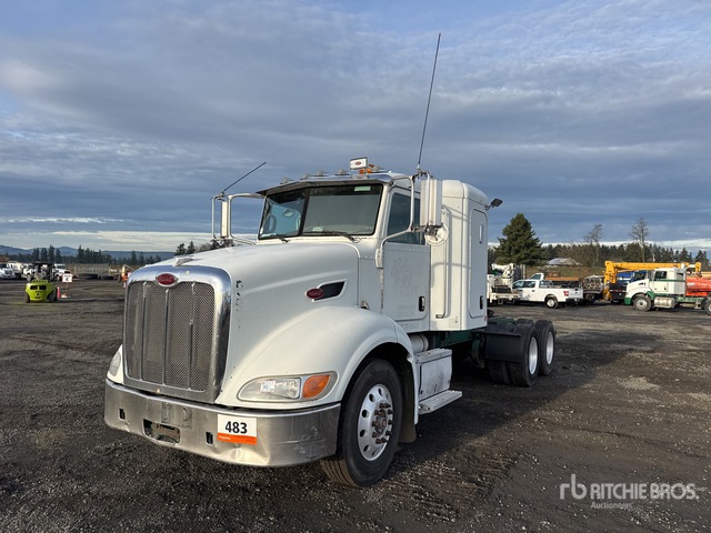 2009 Peterbilt 384 6x4 T/A Sleeper Truck Tractor | Ritchie Bros ...